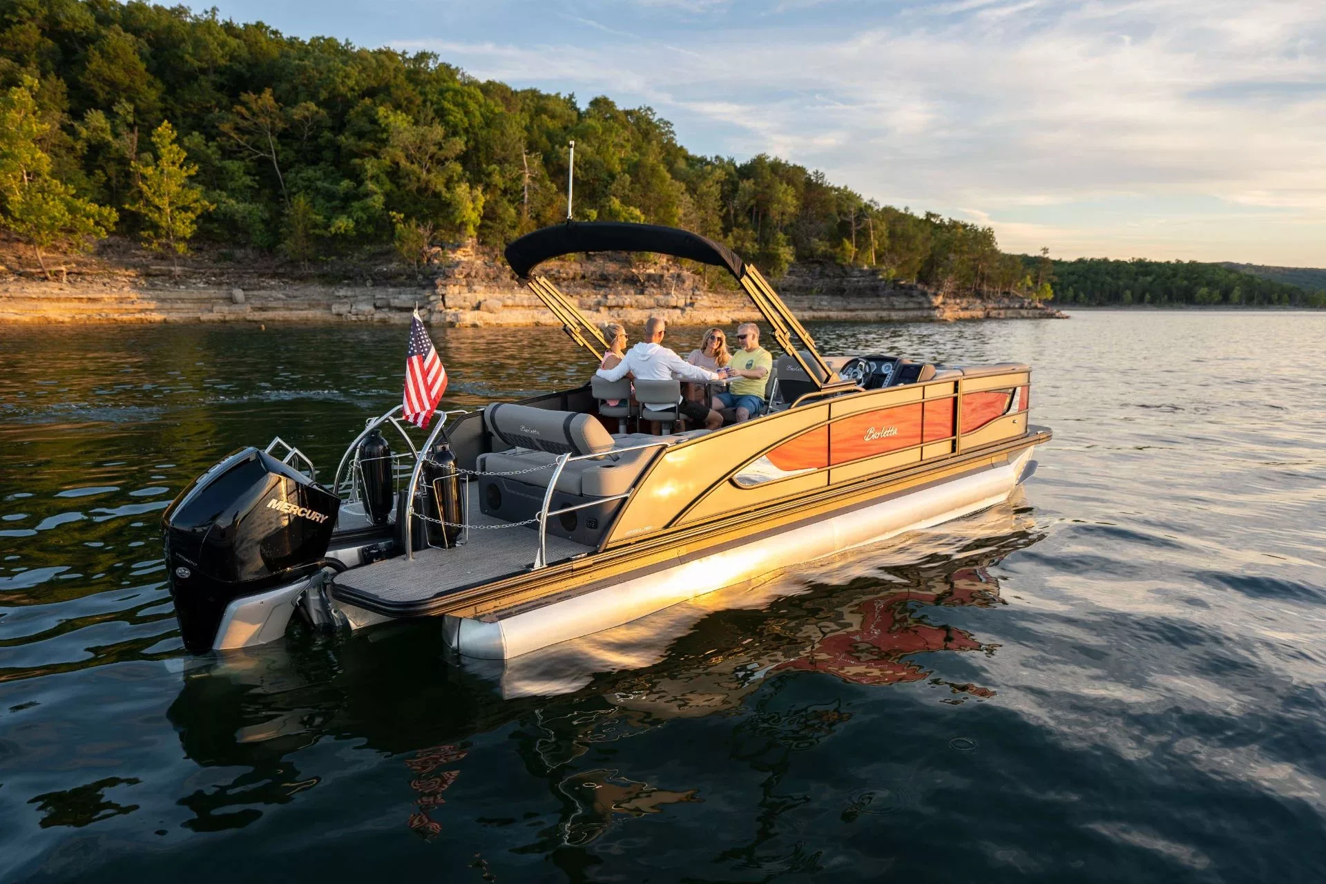Barletta Pontoon Boat Service & Repair | Boater's Choice